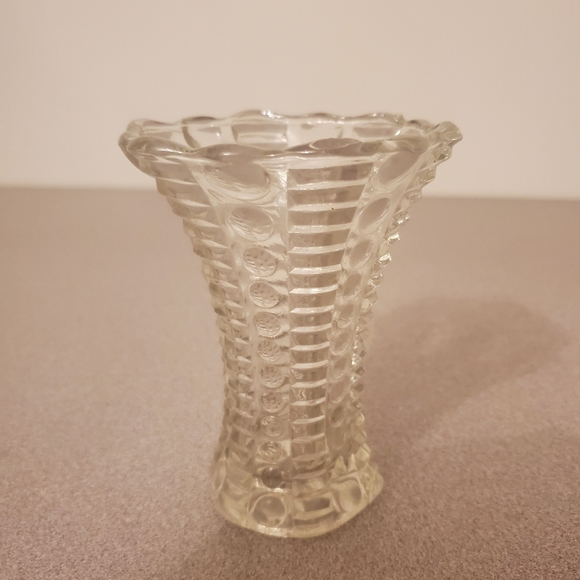 Indiana Glass | Accents | Indiana Glass Mayflower Clear Glass Vase With ...